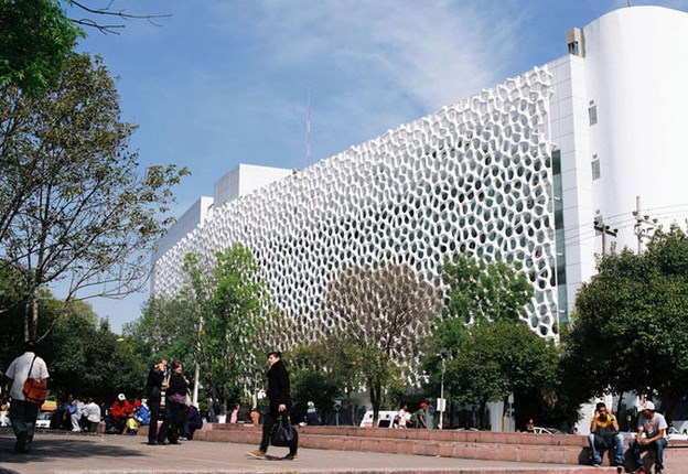 The Future is Here: The Smog-Eating Building – Stories by Williams